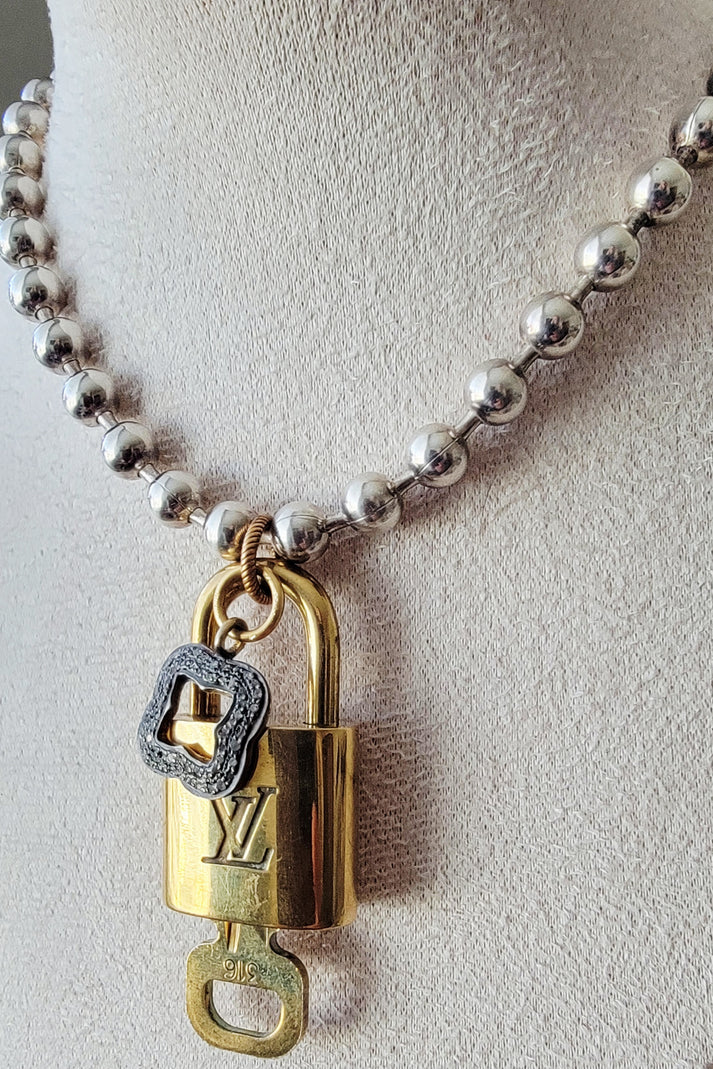 Louis Vuitton Locket – Arrow Jewelry Designs